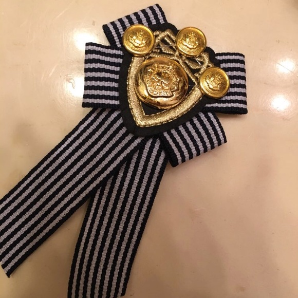 Jewelry | British Brooch Pin | Poshmark